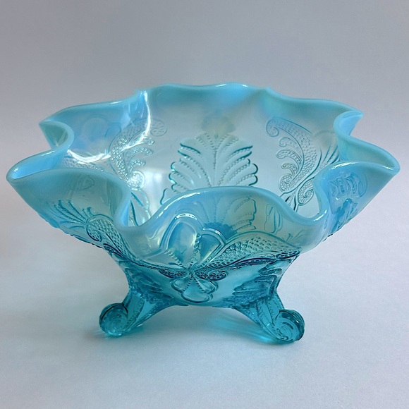 Vintage | Accents | Antique 95 Dugan Blue Opalescent Glass Bowl Palm ...